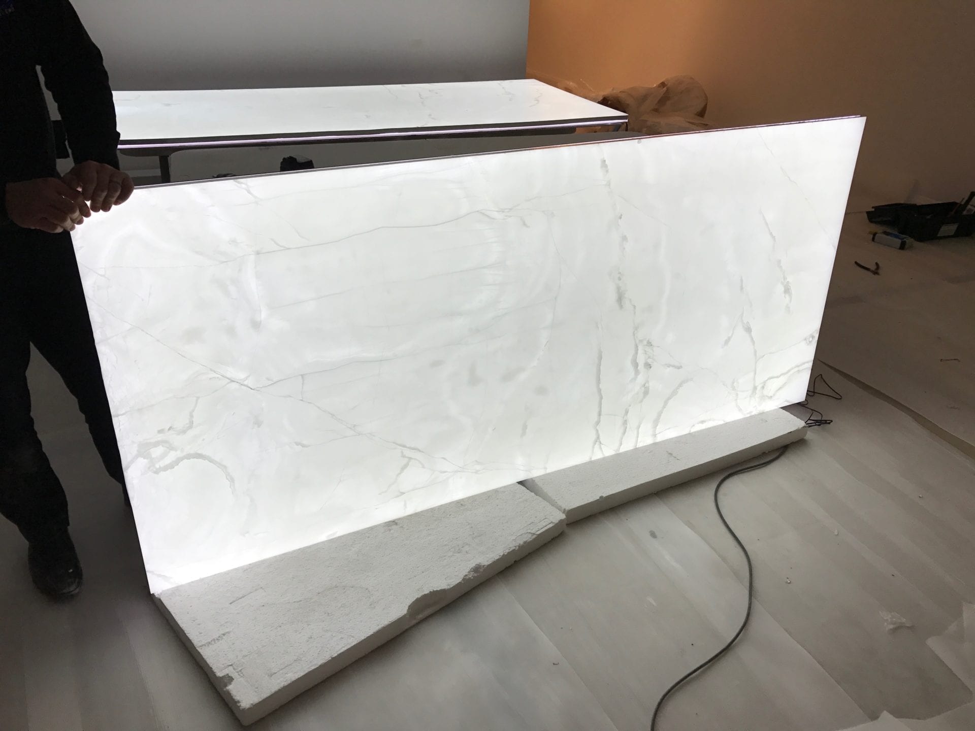 Backlit Stone - Grama Blend