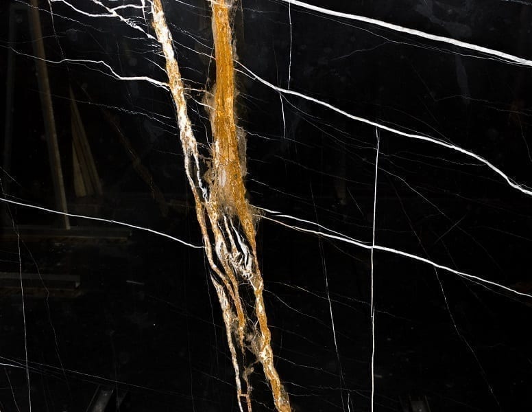Sahara Noir Marble - Grama Blend